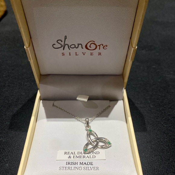 shanore | Jewelry | Shanore Trinity Knot Necklace | Poshmark
